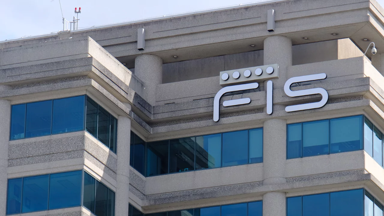 FIS Internship 2024: IT Trainee Intern