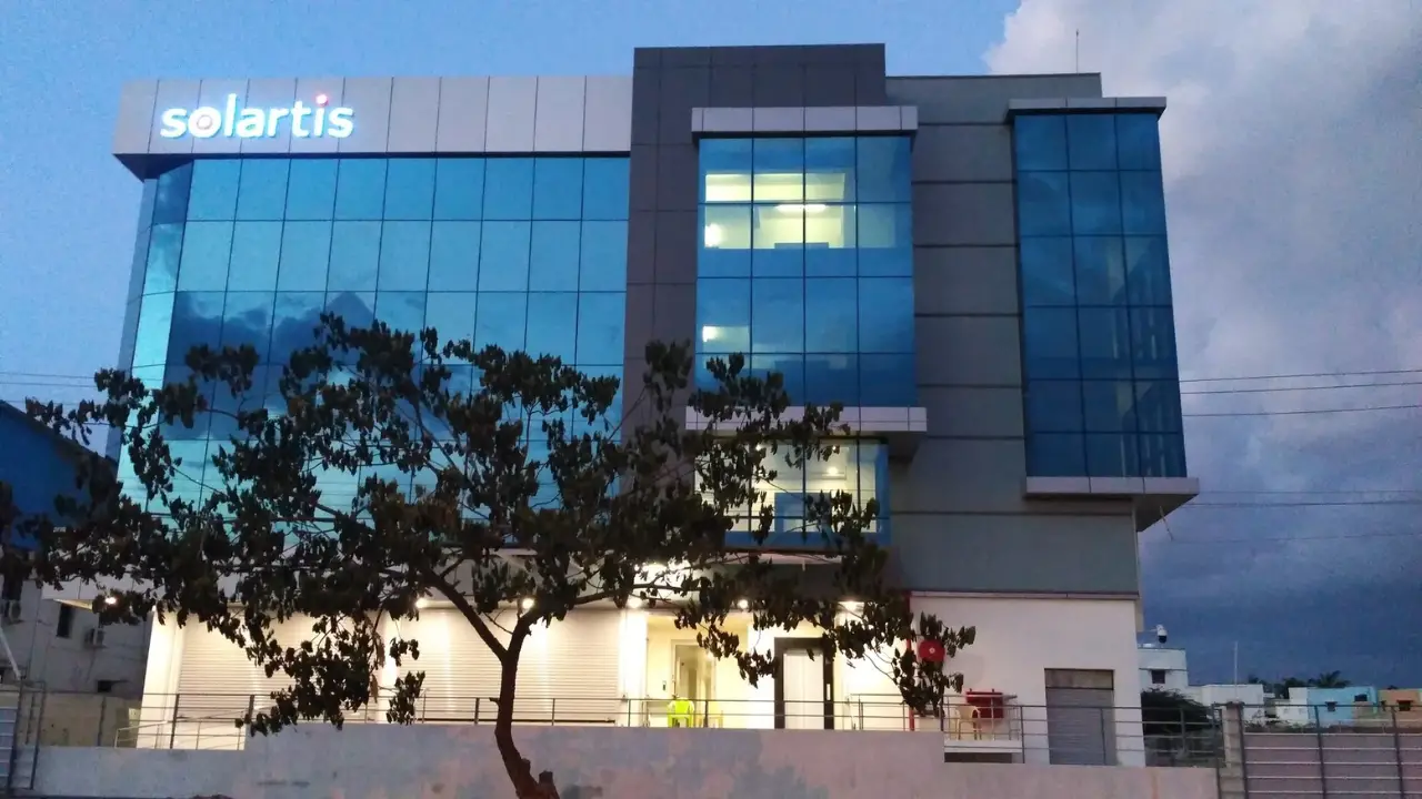 Solartis Internship 2025: Associate Business Analyst