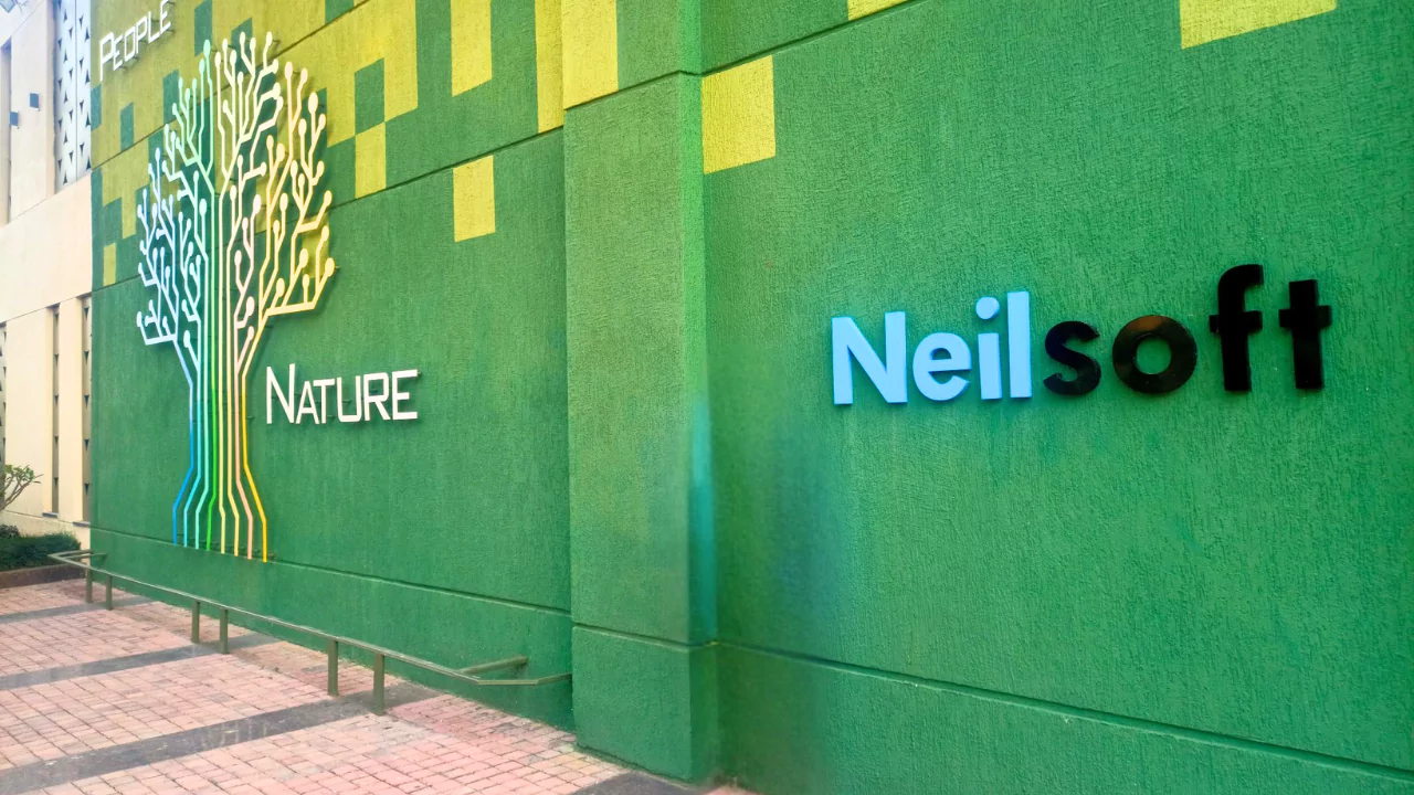 Neilsoft Off Campus Drive 2025 - Graduate Engineer Trainee